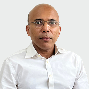 Pediatric Ophthalmologist - Dr Deepak Garg - SOCC